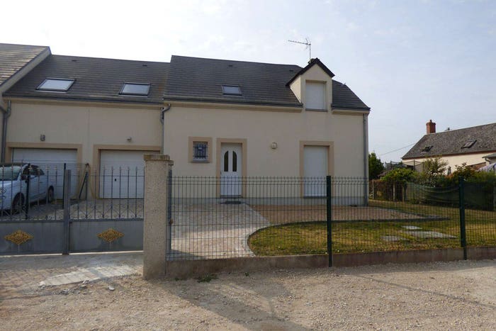 Maison 5 pièces à louer à Sandillon