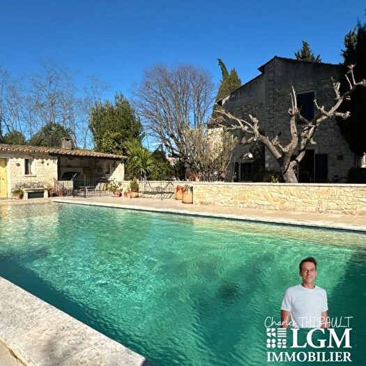 Maison à vendre - Beaucaire, Saint-Joseph, Route de Fourques - 6 pièces - 5 chambres