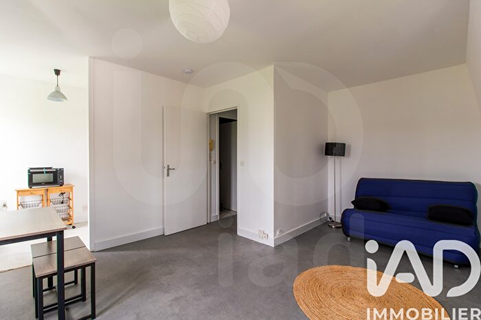 Appartement à vendre - Compiègne, Royallieu, Village - 1 pièce