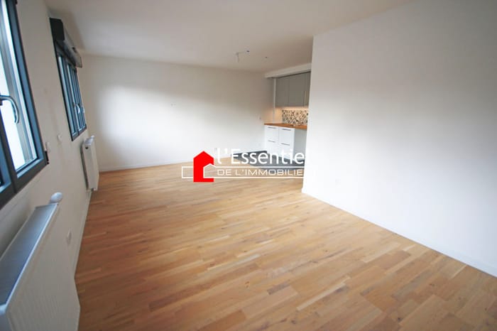 Appartement 1 pièce à louer à Verneuil-sur-Seine, Centre-ville, Gare