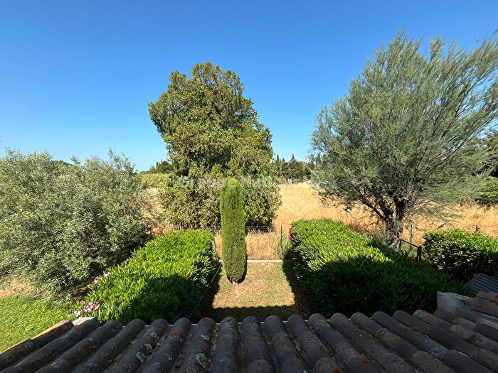 Maison 3 pièces à vendre à Arles, Pont de Crau, Moulès