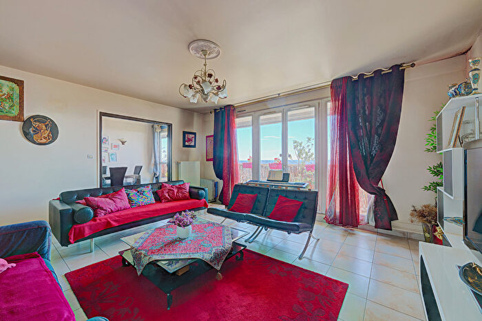 Bagnolet, La Noue : Appartement 5 pièces à vendre