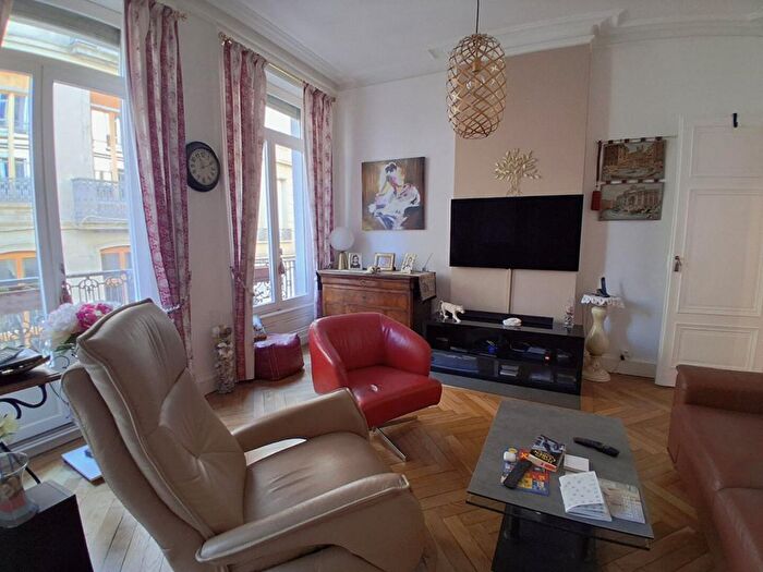 Appartement à vendre - Saint-Étienne - 4 pièces - 2 chambres