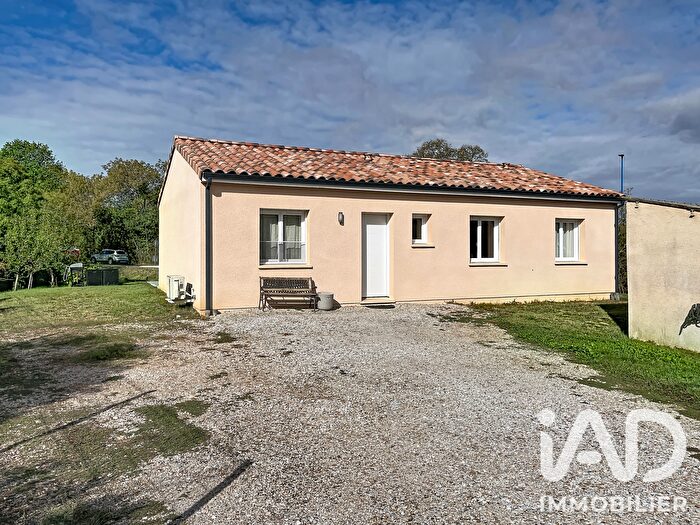 Saint-Affrique-les-Montagnes - Maison 4 pièces à vendre