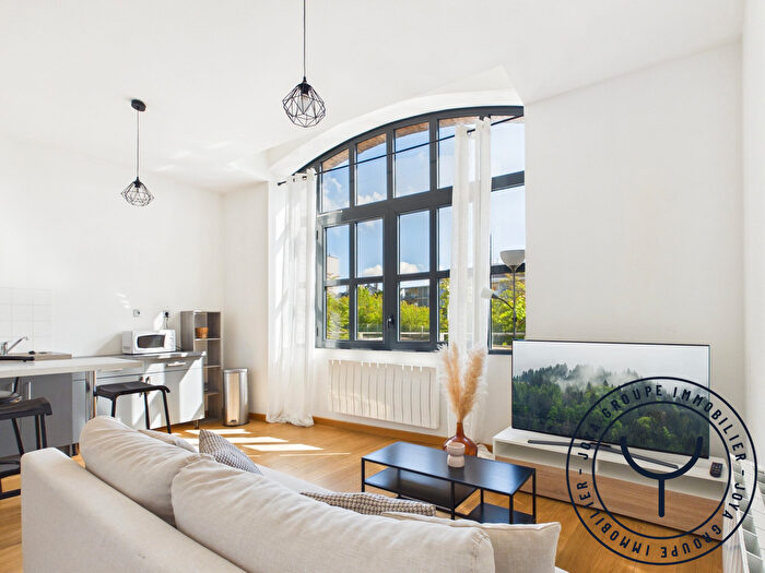Appartement à louer - Troyes, Gare - 2 pièces - 1 chambre