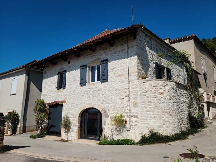 Maison à vendre - Espère - 6 pièces - 4 chambres