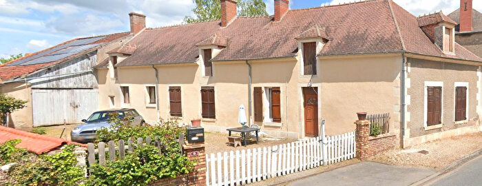 Maison à vendre - Arcomps - 4 pièces - 3 chambres