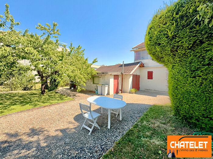 Bourg-en-Bresse, Grande Reyssouze, Grand Challes : Appartement 3 pièces à vendre