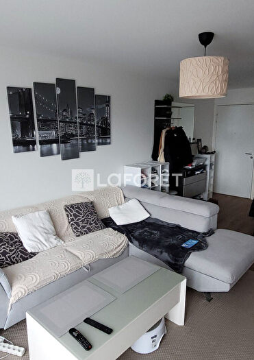 Appartement à louer - Thiais, Grands-Champs - 2 pièces - 1 chambre