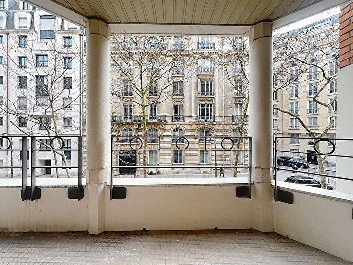 Appartement à louer - Auteuil Nord, Paris ème arrondissement - 2 pièces - 1 chambre