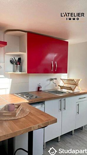 Appartement à louer - Clairmarais-Charles Arnould, Reims - 1 pièce