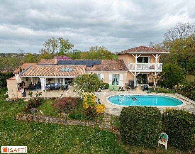 Le Pian-sur-Garonne - Maison 9 pièces à vendre