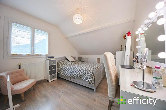 Maison à vendre - Les Ponts-de-Cé - 6 pièces - 4 chambres