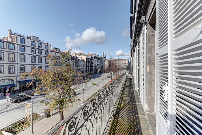 Appartement à vendre - Clermont-Ferrand, Delille, Cathédrale, La Gare - 3 pièces - 2 chambres