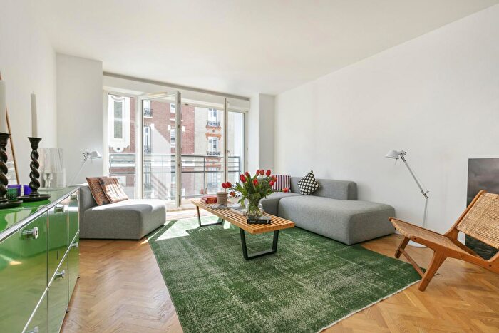 Clichy, Centre-ville - Appartement 4 pièces à vendre
