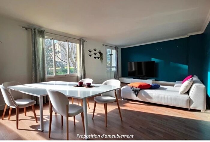 Appartement à vendre - Rueil-Malmaison, Buzenval - 4 pièces - 2 chambres