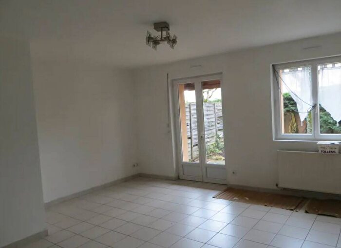 Maison à louer - Les Hauts de Saint Bonnet, Saint-Bonnet-de-Mure - 4 pièces - 3 chambres