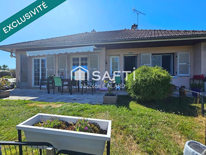 Maison à vendre - Louhans - 5 pièces - 3 chambres