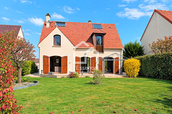 Maison à vendre - Vernouillet - 7 pièces - 4 chambres