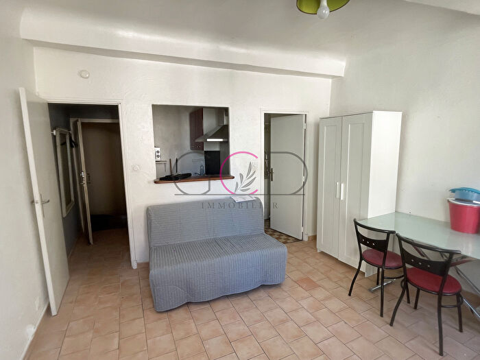 Aix-en-Provence, Centre-ville - Appartement 1 pièce à louer