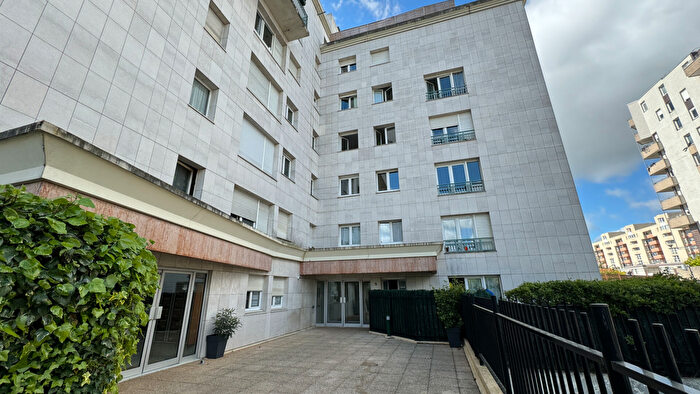 Appartement à vendre - Évry, Les Aunettes - 2 pièces - 1 chambre