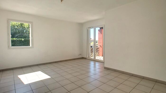 Graulhet, Nabeillou, Route de Lavaur : Appartement 3 pièces à louer