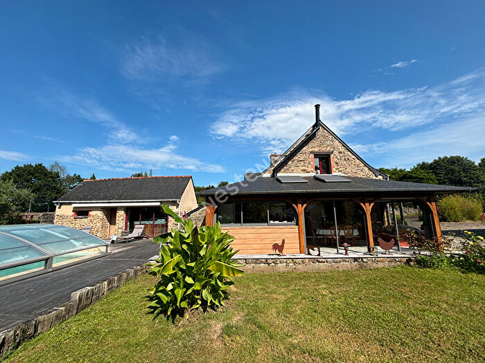 Maison à vendre - Janzé - 9 pièces - 7 chambres