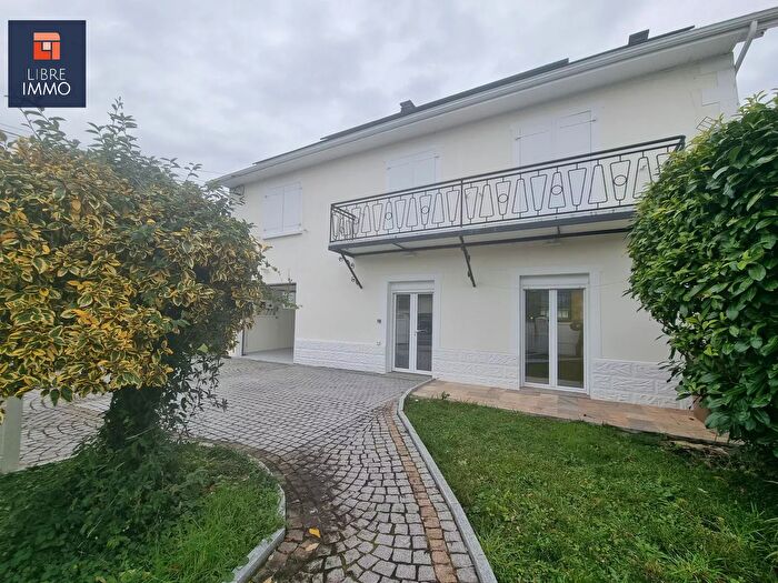 Maison à vendre - Lescar - 4 pièces - 3 chambres