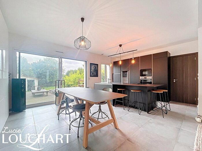 Maison à vendre - LHaÿ-les-Roses, Blondeaux - 7 pièces - 5 chambres