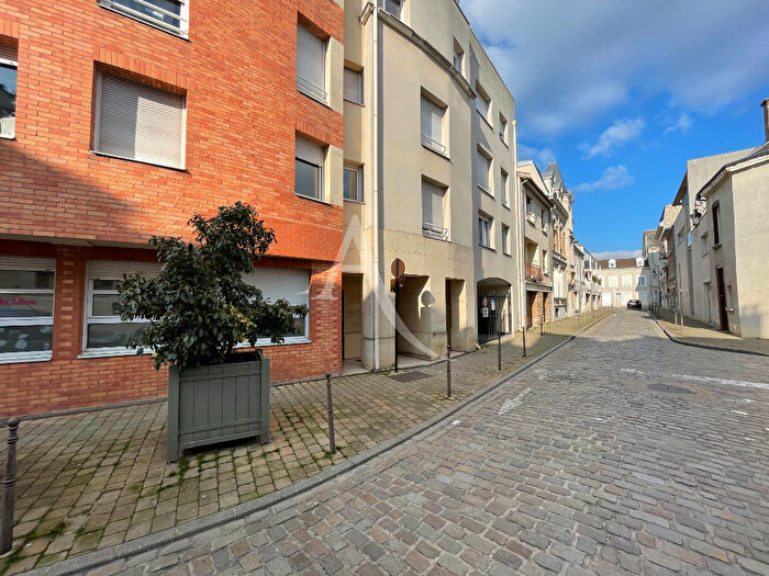 Appartement à louer - Reims, Centre-ville - 2 pièces - 1 chambre