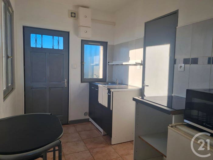 Appartement 1 pièce à Rognac, à louer