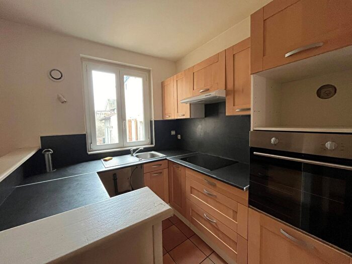 Appartement à louer - Centre Ville, Castres - 3 pièces - 2 chambres