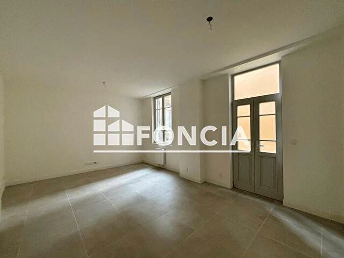 Appartement à louer - Ballainvilliers, Clermont-Ferrand - 3 pièces - 2 chambres