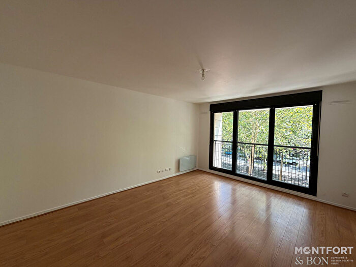 Paris 19ème, La Villette, Porte de Pantin : Appartement 2 pièces à louer