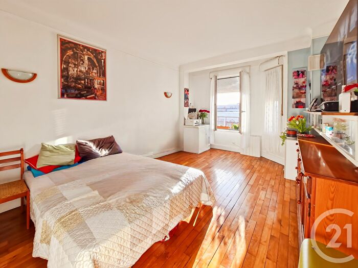 Appartement à vendre - Aubervilliers, Landy-Plaine, Marcreus, Pressensé - 2 pièces - 1 chambre