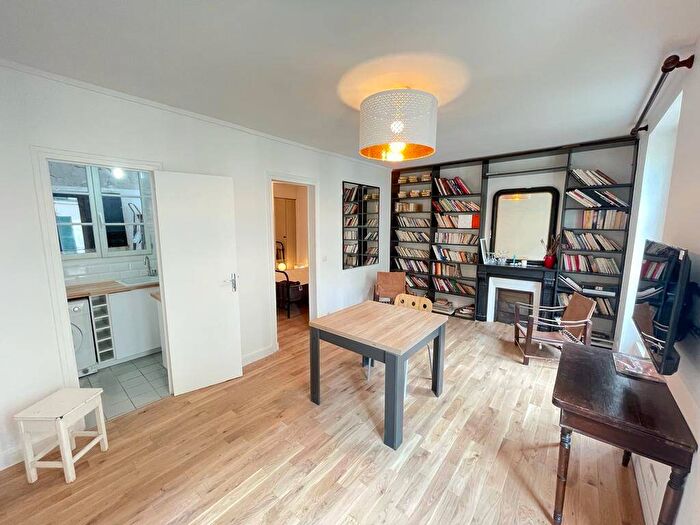 Raspail-Montparnasse, Paris 14ème arrondissement : Appartement 2 pièces à louer