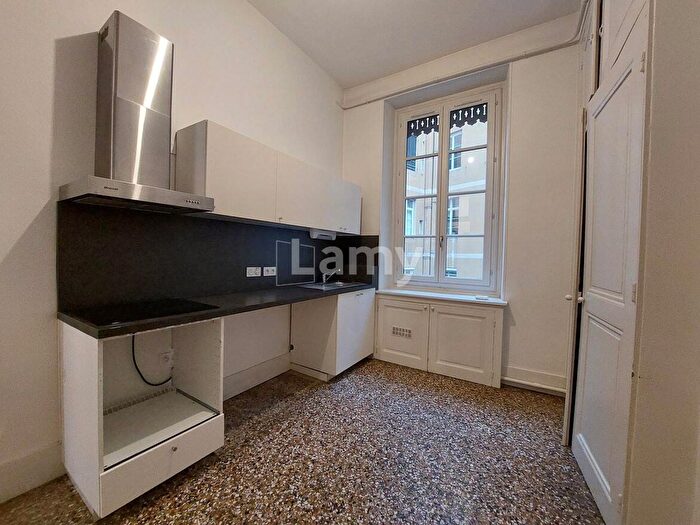 Centre-ville, Victor Hugo, Grenoble : Appartement 4 pièces à louer