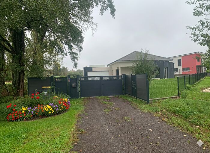 Maison à vendre - Joncherey - 5 pièces - 3 chambres