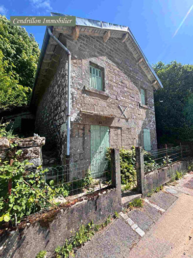 Maison 5 pièces à vendre à Saint-Pierre-Bellevue