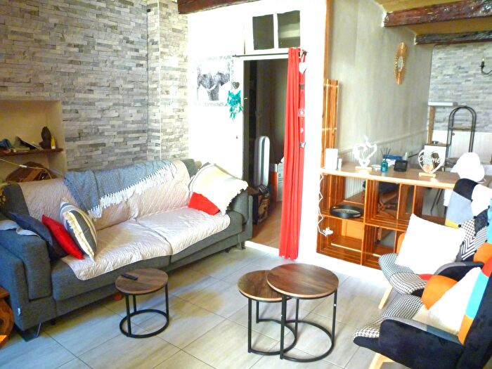 Appartement à vendre - Puget-Théniers - 3 pièces - 2 chambres