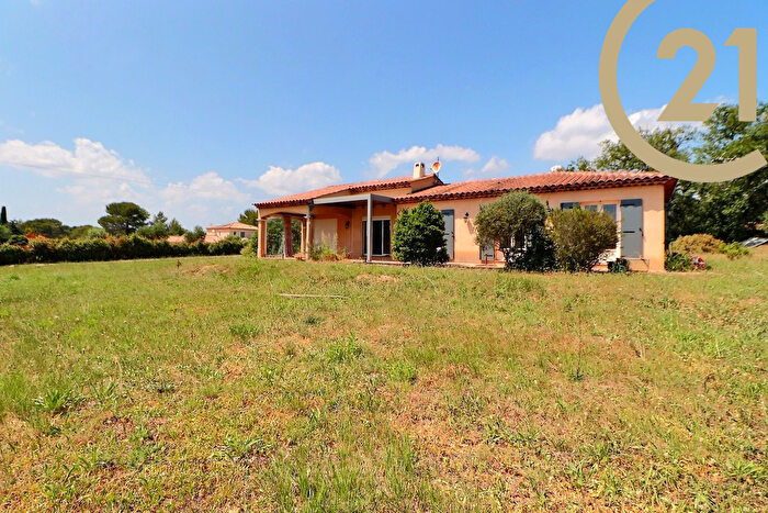 Maison à vendre - Bagnols-en-Forêt - 4 pièces - 3 chambres