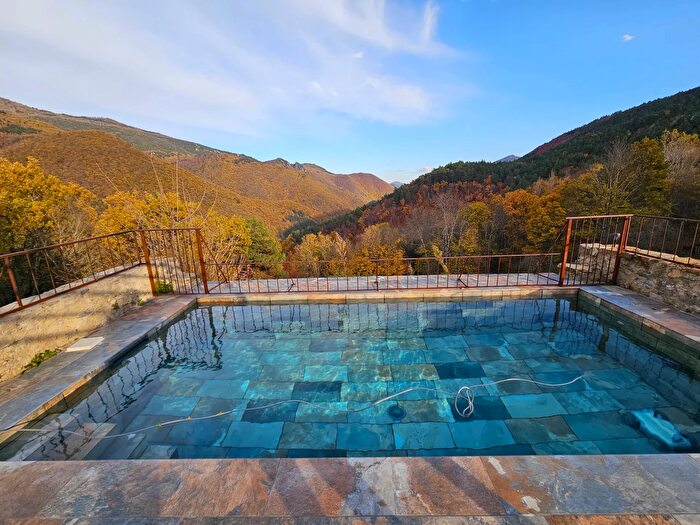 Maison à vendre - Axat - 6 chambres