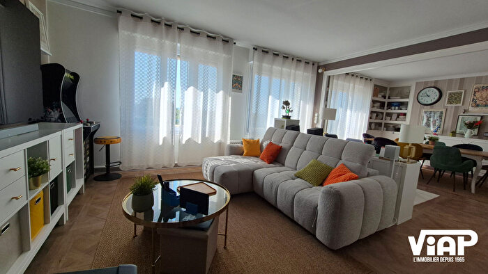 Appartement 4 pièces à Limoges, Centre-ville, Hôtel de Ville, Emailleurs, à vendre