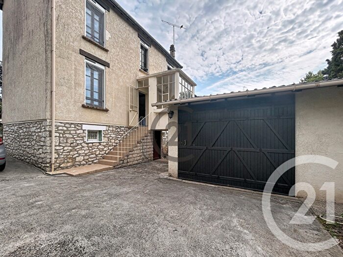 Varennes-sur-Seine : Maison 3 pièces à vendre