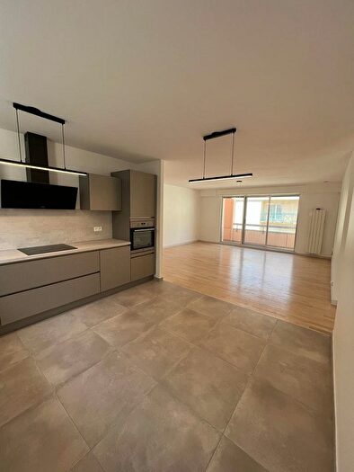 Appartement à louer - Strasbourg, Wacken - 4 pièces - 3 chambres