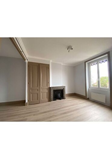 Appartement 1 pièce à Villeurbanne, Croix Luizet, à louer