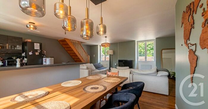 Maison 5 pièces à Vallangoujard, à vendre