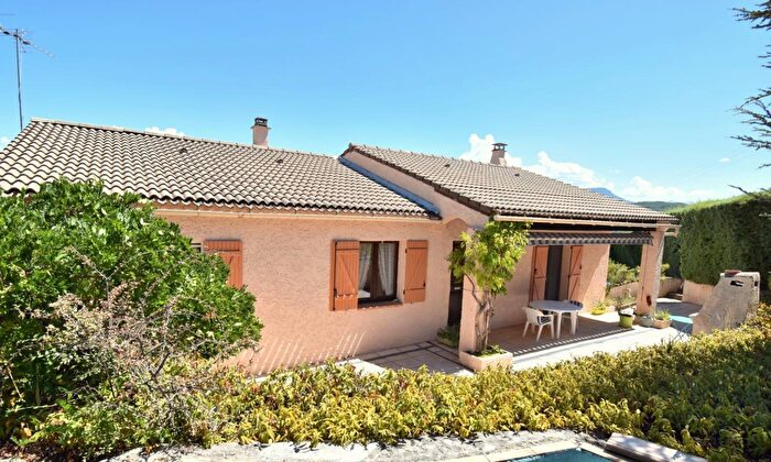 Maison 6 pièces à vendre à Aiglun