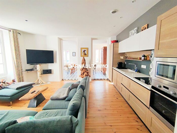 Appartement à vendre - Bagnères-de-Luchon - 5 pièces - 4 chambres