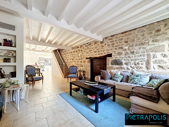 Soucieu-en-Jarrest : Maison 6 pièces à vendre